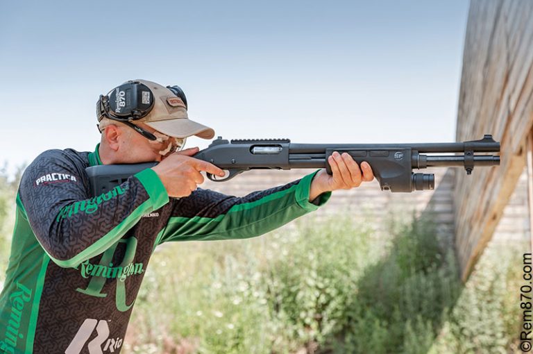 Surefire Shotgun Forend Light for Remington 870 (DSF-870) Review, 2024